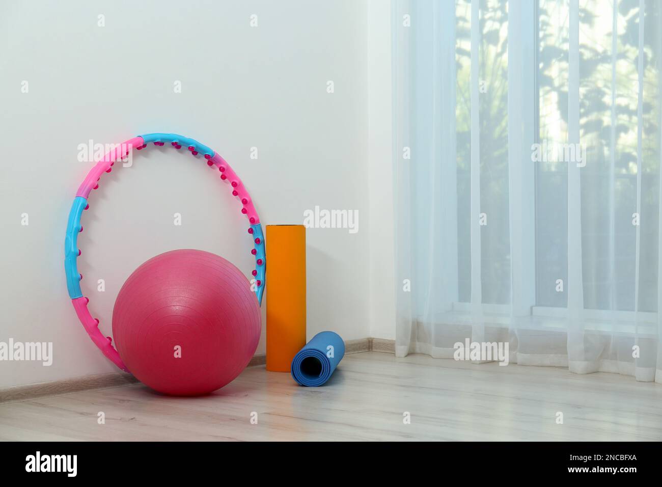 Wall to wall mats hi-res stock photography and images - Alamy
