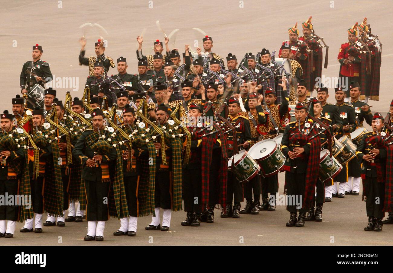 India defense bands perform during the Beating the Retreat ceremony in ...