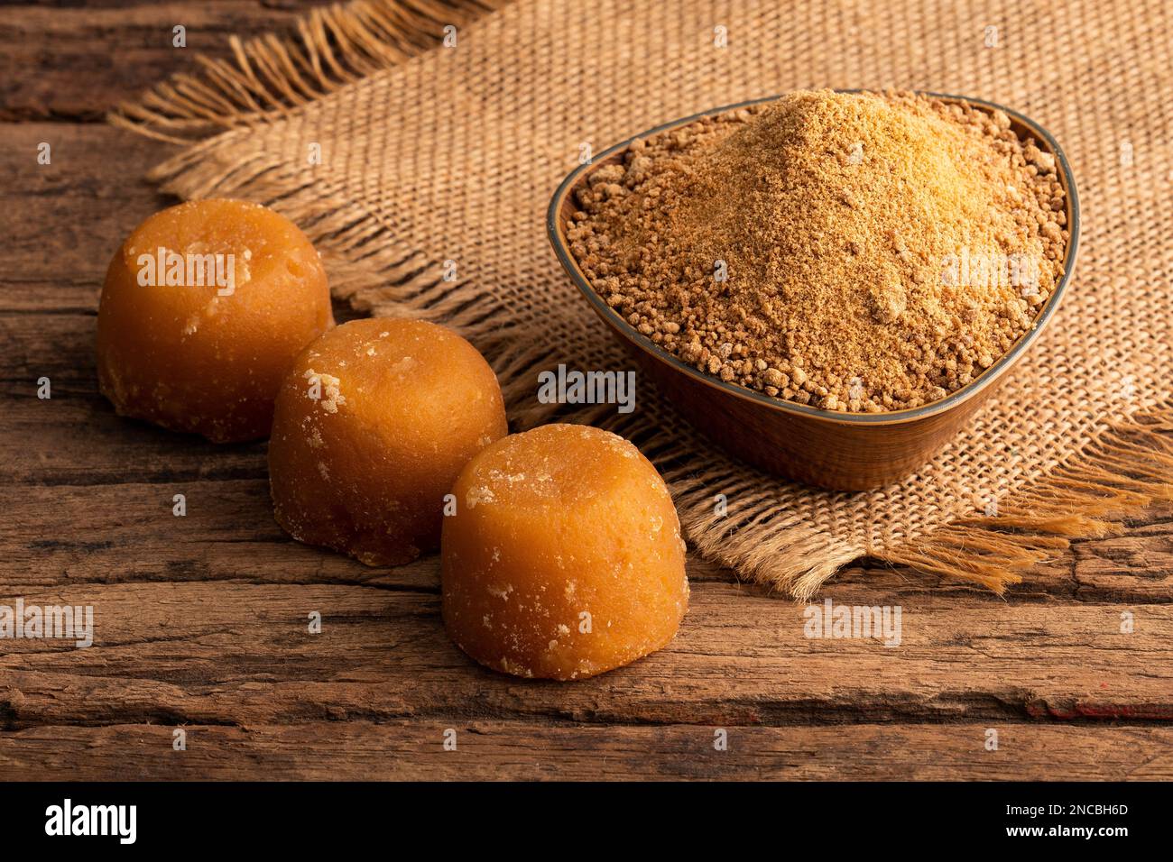 Panela in block and powder - Sugar cane candy Stock Photo - Alamy