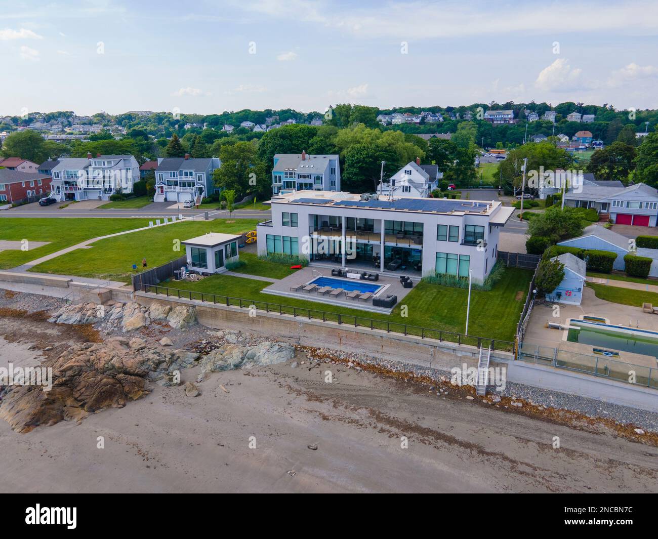 Historic luxurious mansions aerial view on Lincoln House Point at ...