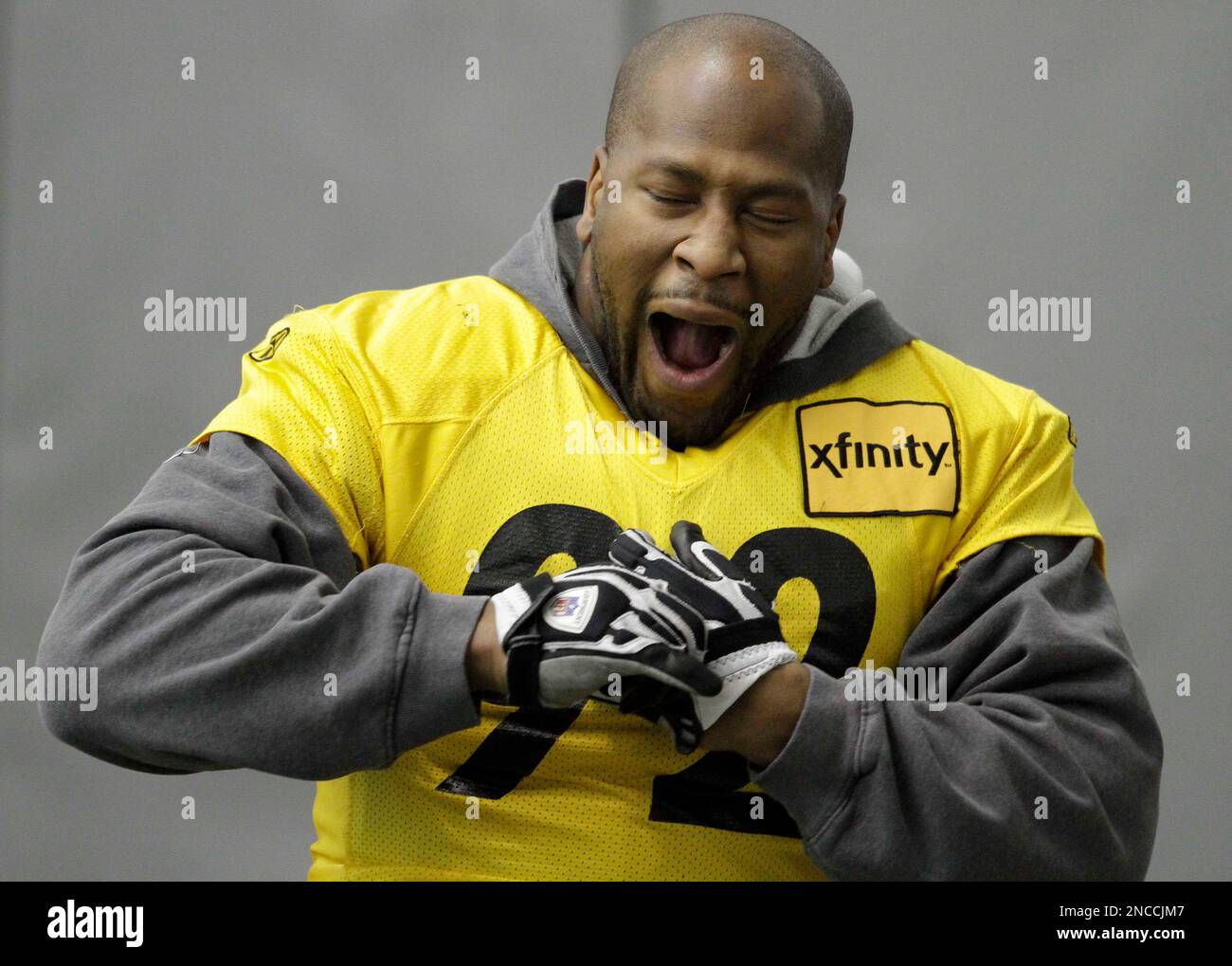 Pittsburgh Steelers linebacker James Harrison (92) yawns during NFL ...
