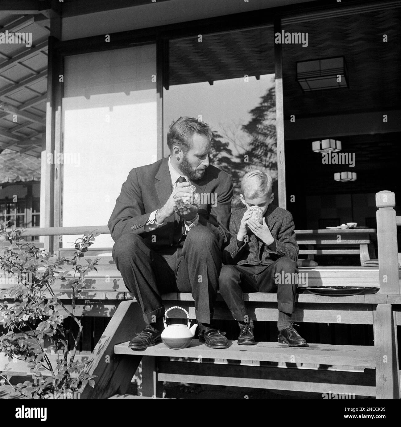 Visiting American movie actor Charlton Heston and son Fraser posed for ...