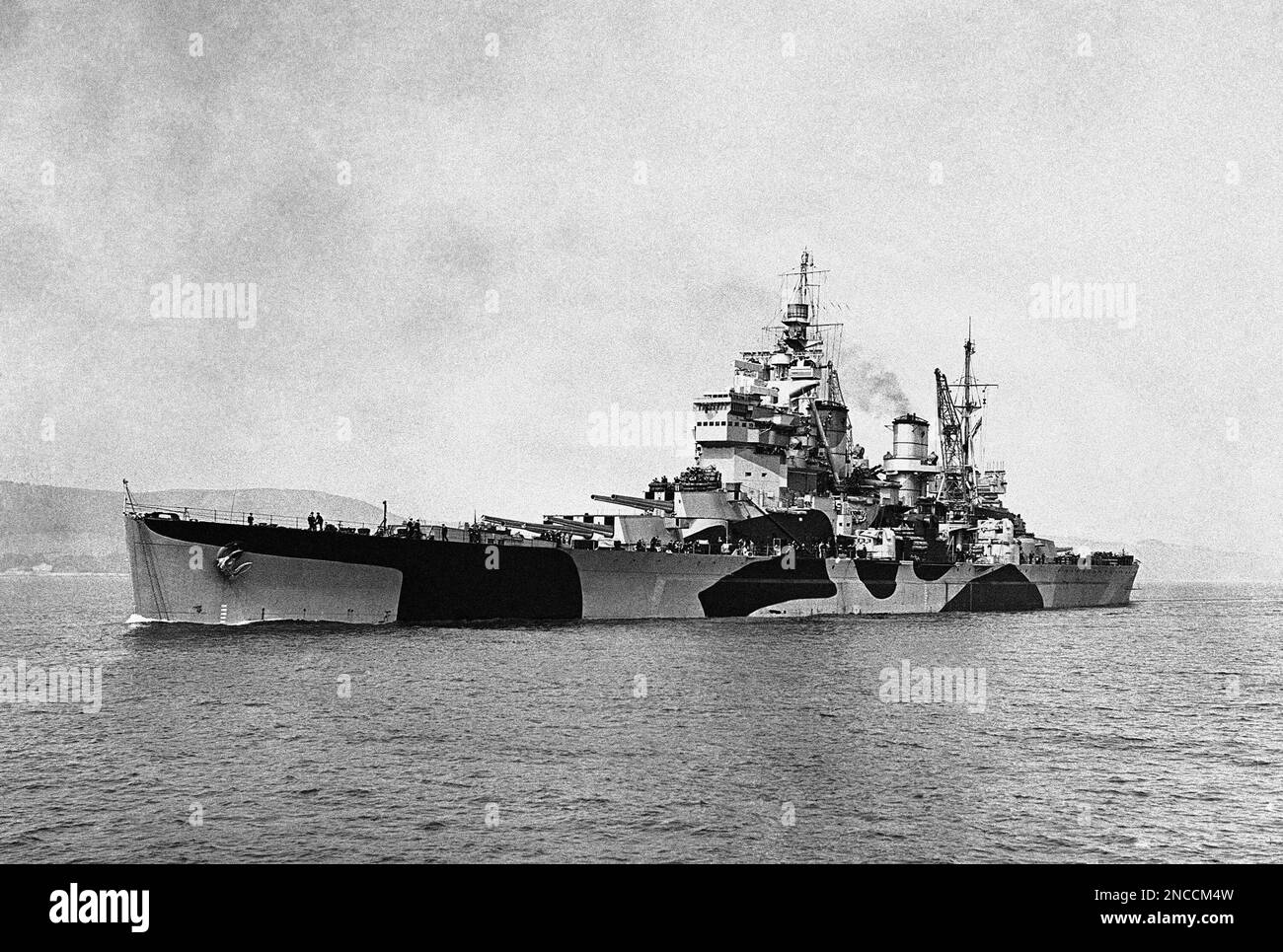 British battleship H.M.S. Howe, on Oct. 13, 1942. (AP Photo Stock Photo ...