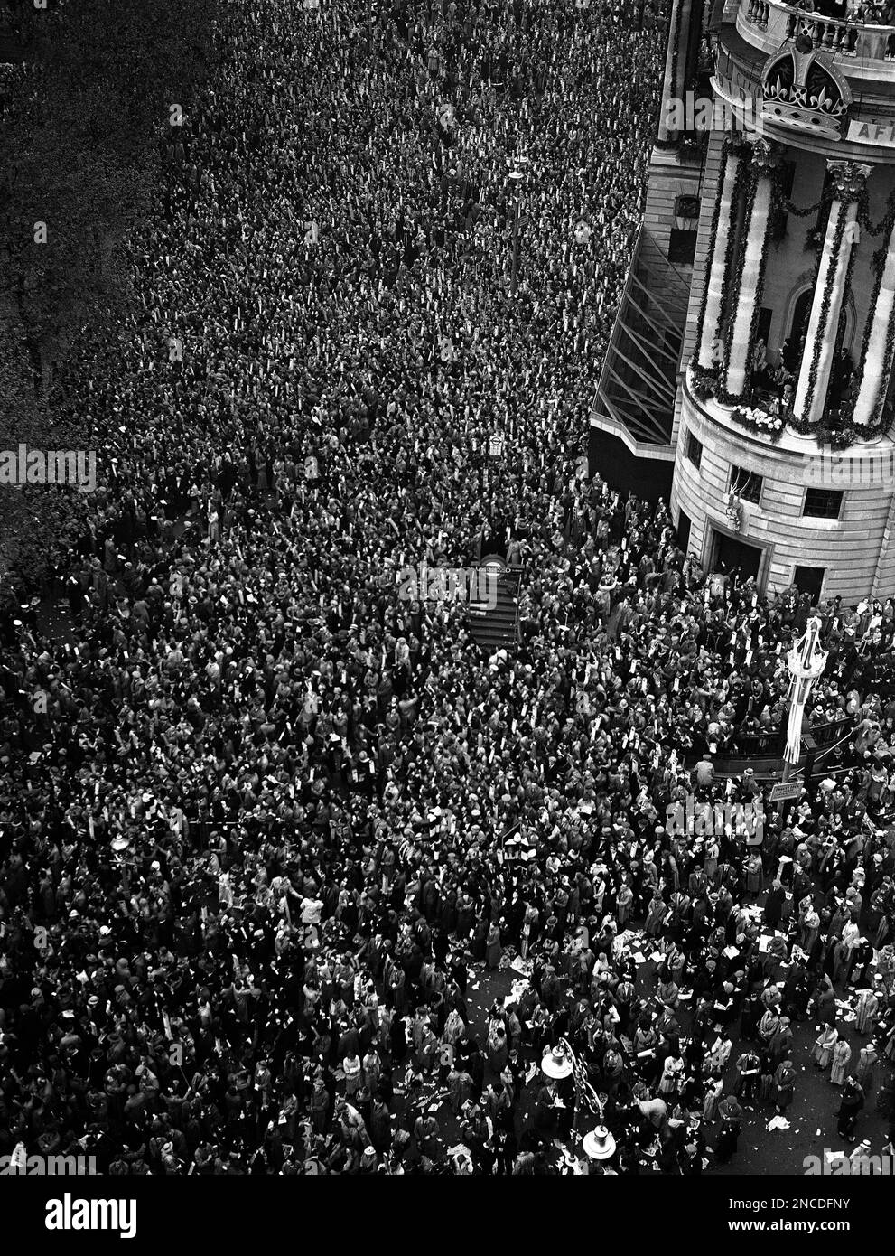 A remarkable view of the surging, tightly packed crowd which assembled ...