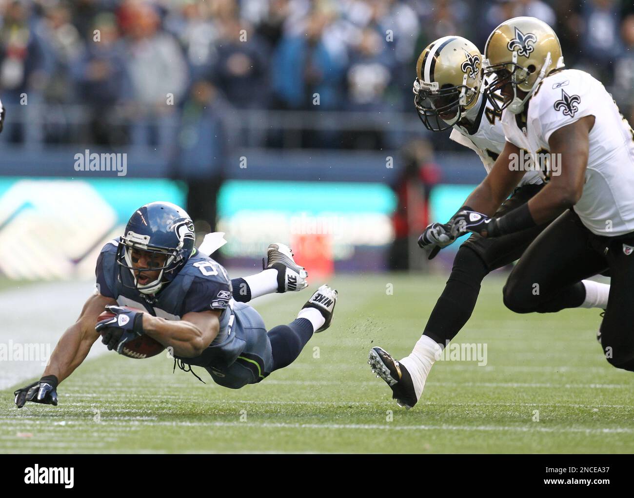 Seattle Seahawks Ben Obomanu in action in the first half of an NFL NFC ...
