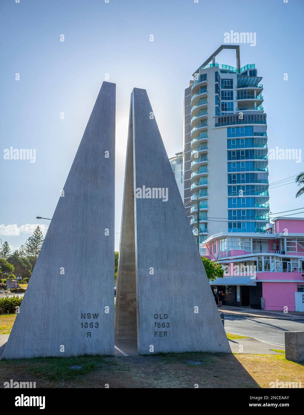 The Centenary of Federation State Border marker was designed to ...