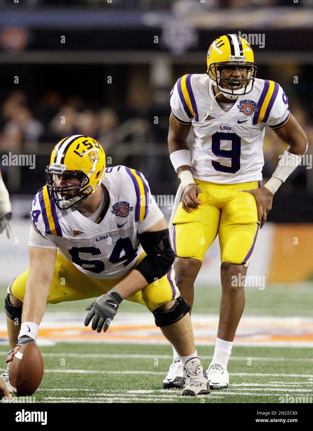 LSU quarterback Jordan Jefferson (9) and center P.J. Lonergan at the ...