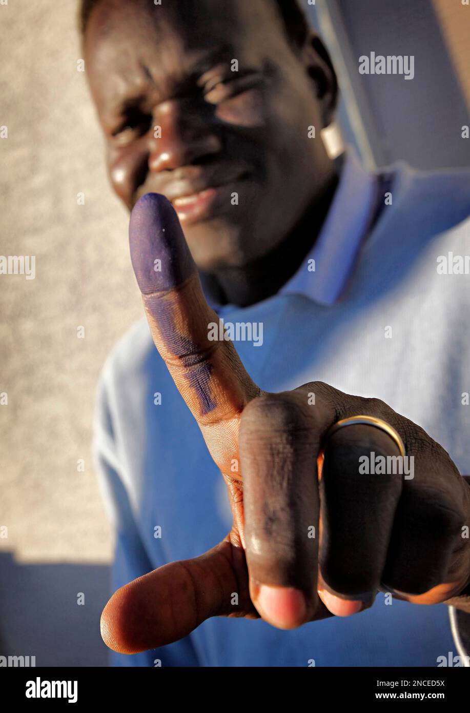 FILE - In this Nov. 26, 2010 file photo, James Chol, a 31-year-old Lost ...