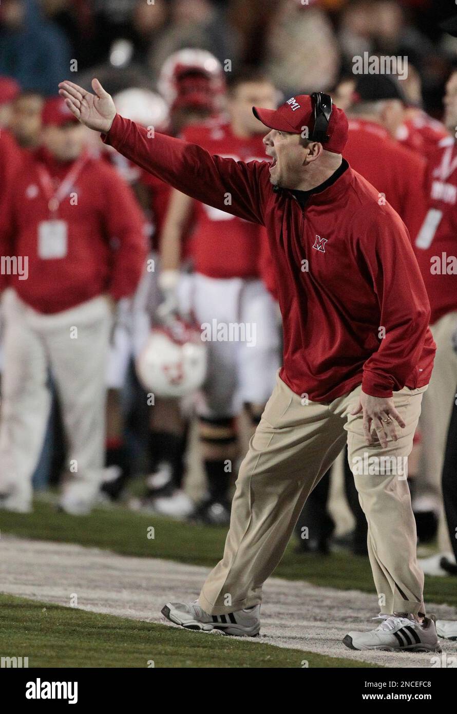 Miami of Ohio Lance Guidry watches in the first quarter of the GoDaddy ...