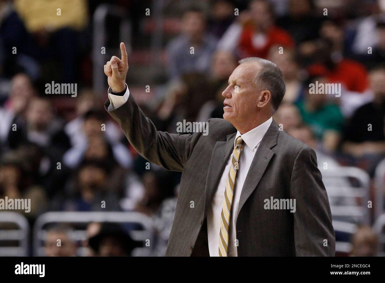 Philadelphia 76ers head coach Doug Collins during an NBA basketball ...