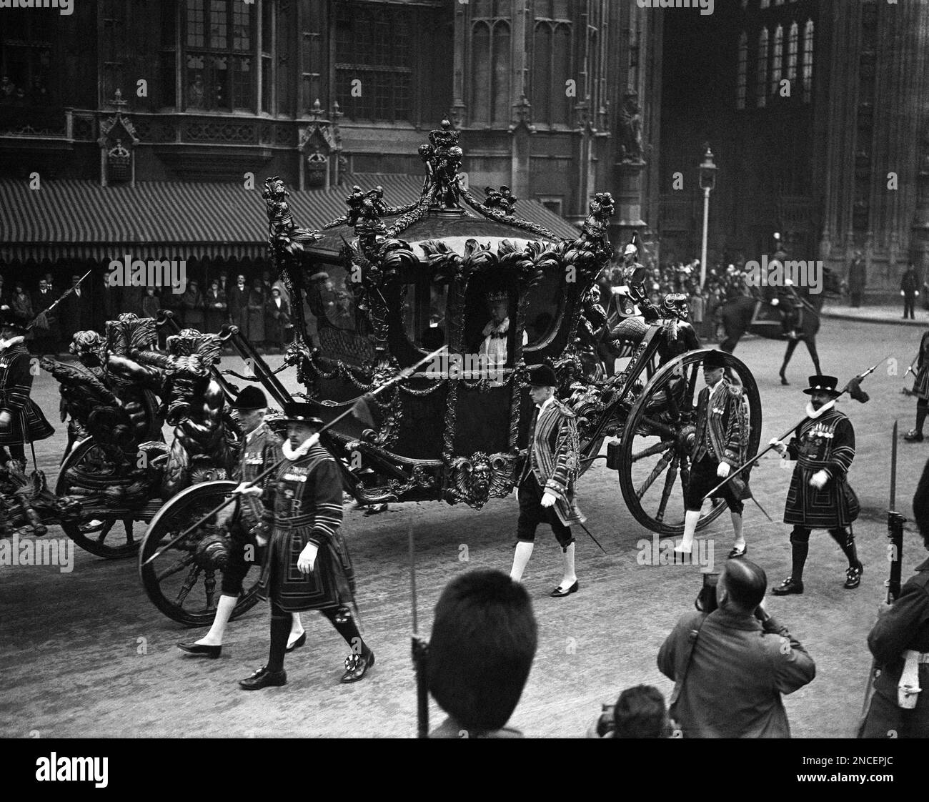 Britain's King George V and Queen Mary in the Royal State coach ...