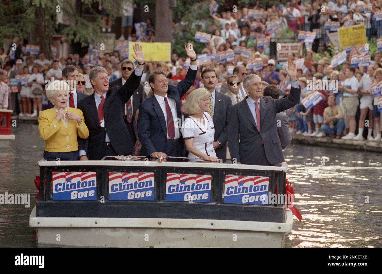 Democratic presidential candidate Gov. Bill Clinton floats down the San ...