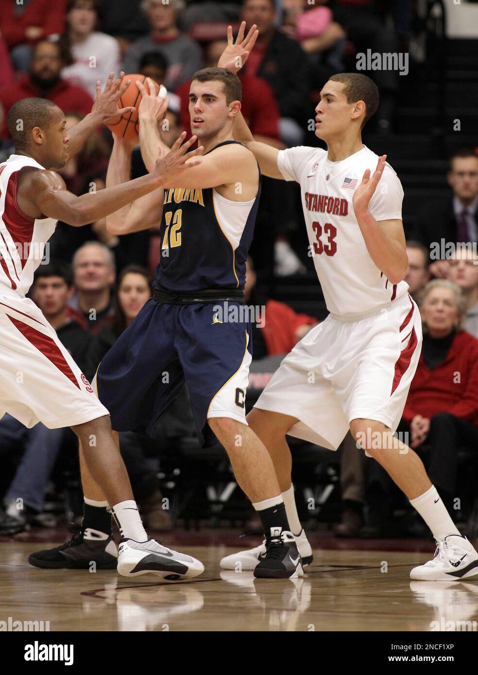 California forward Harper Kamp (22) is guarded by Stanford's Jarrett ...