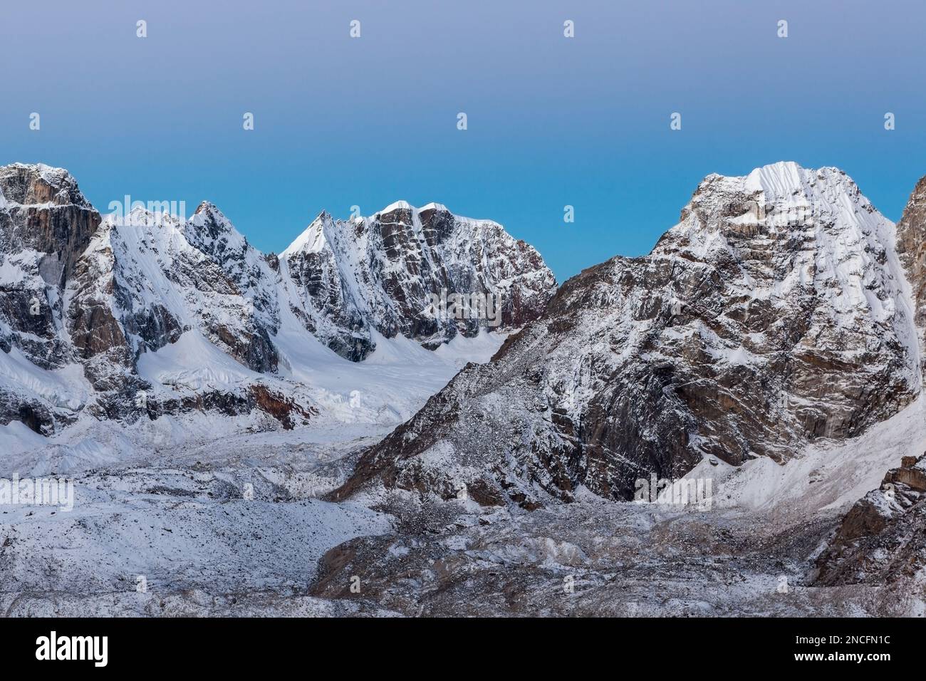 Beautiful snow and ice covered mountains landscape and clear blue ...