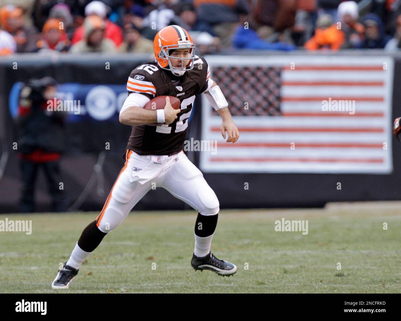 Cleveland Browns quarterback Colt McCoy runs the ball against the ...