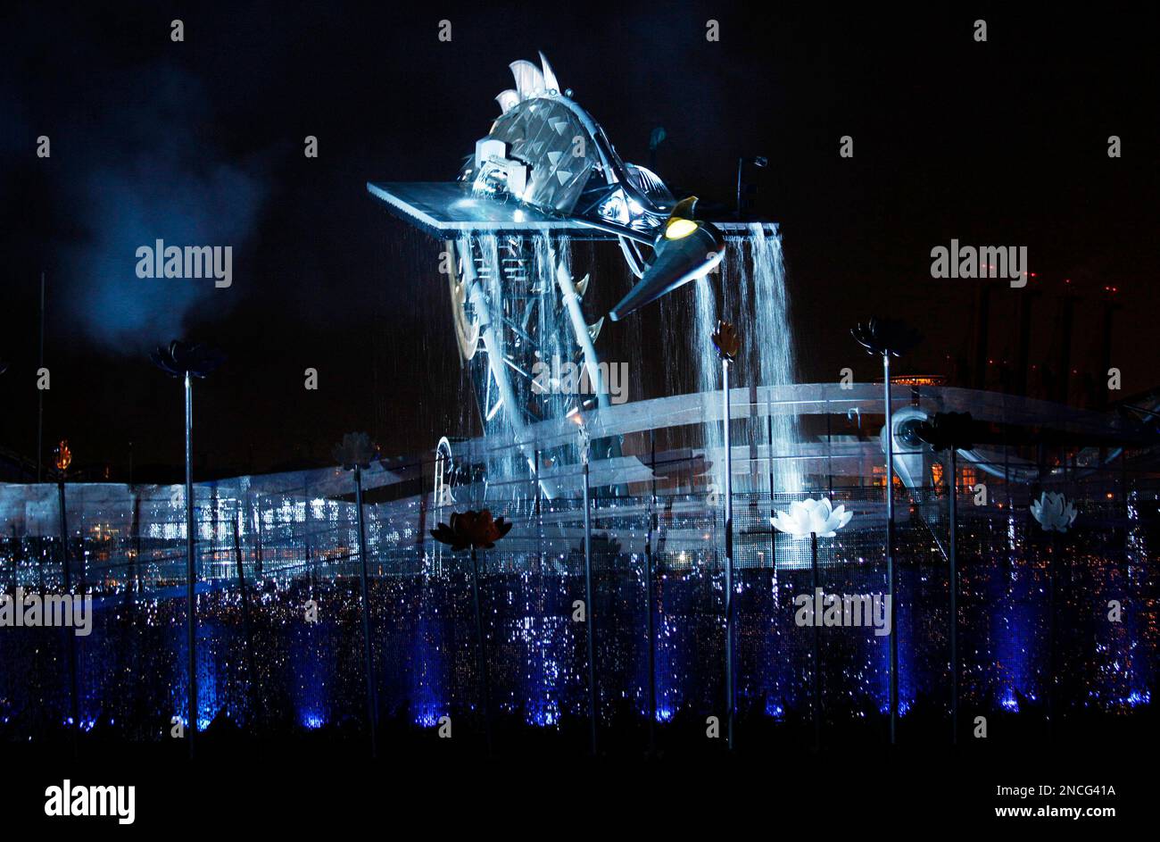 One of a pair of 10-storey high robotic cranes, the world's largest ...