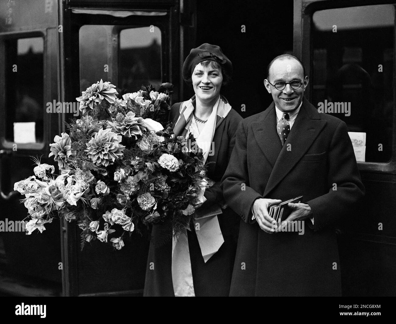 British performer Gracie Fields and her husband Archie Pitt pictured ...