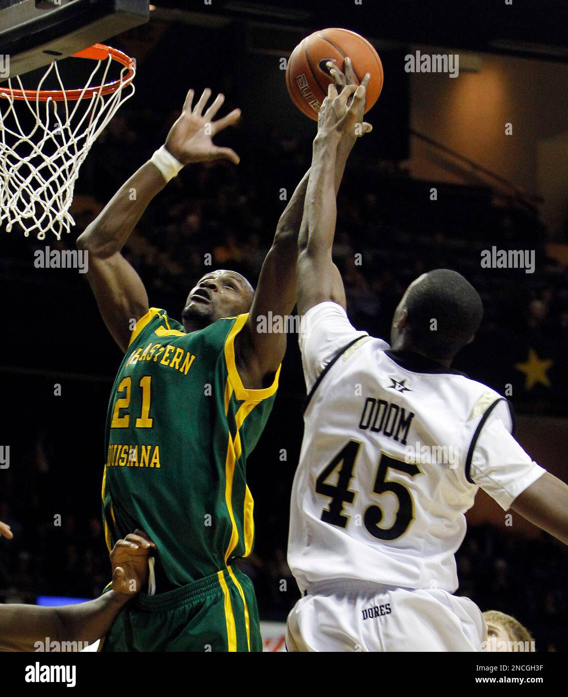 Vanderbilt forward Rod Odom (45) defends against Southeastern Louisiana ...