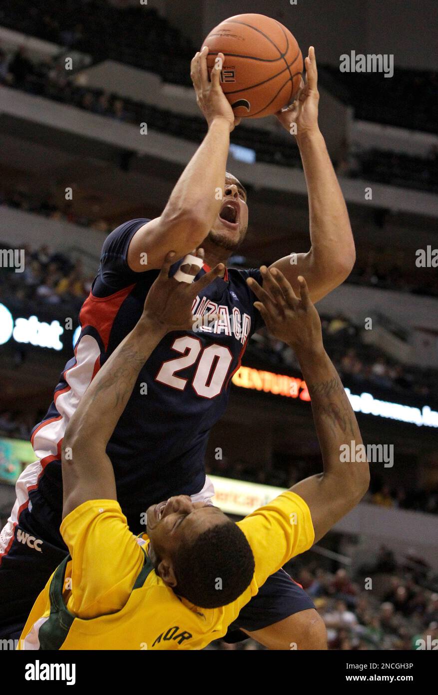 Gonzaga forward Elias Harris (20) attempts a shot over Baylor center J ...