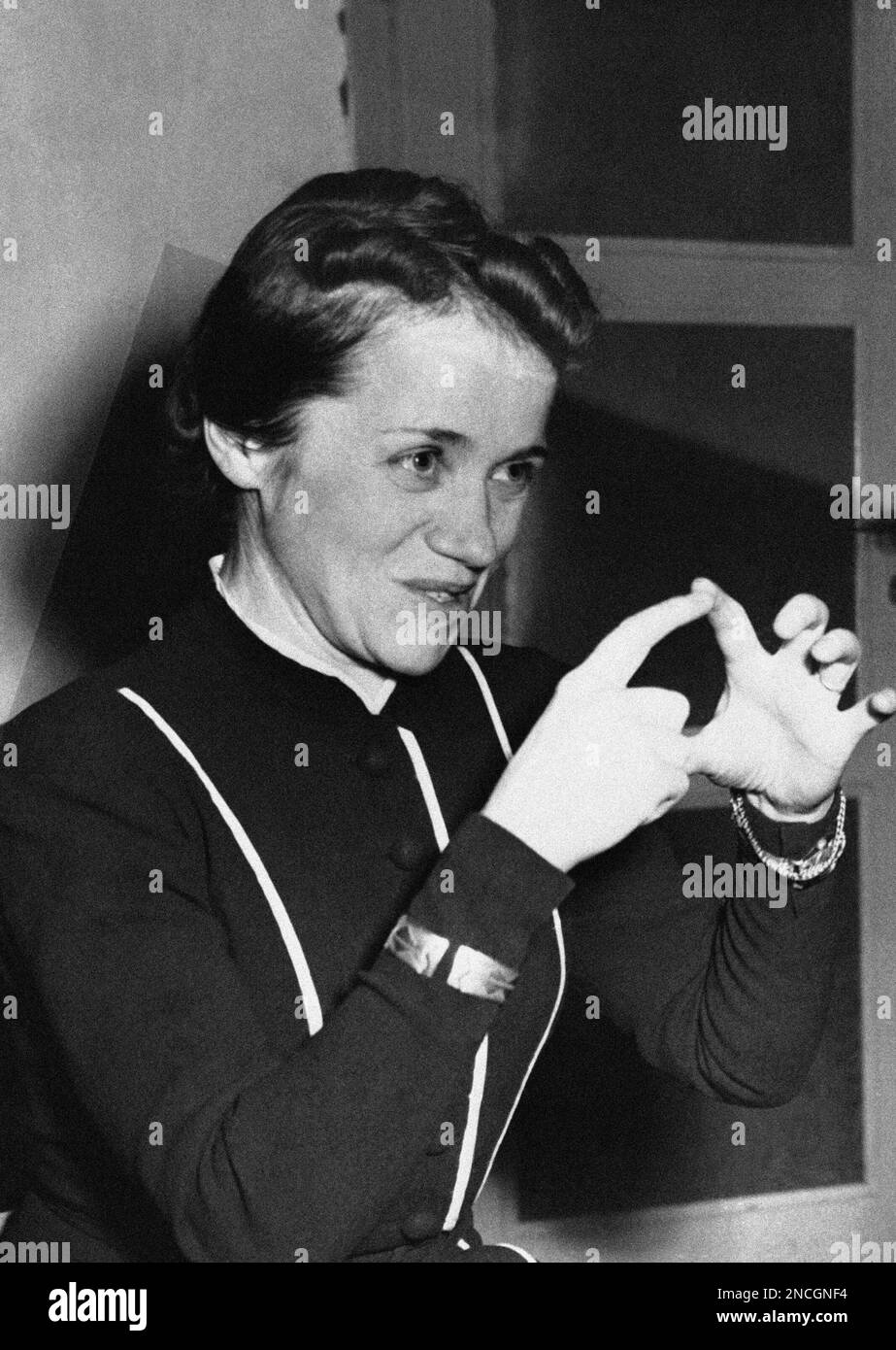 Hanna Reitsch, taken at the press conference at the Oberursel ...