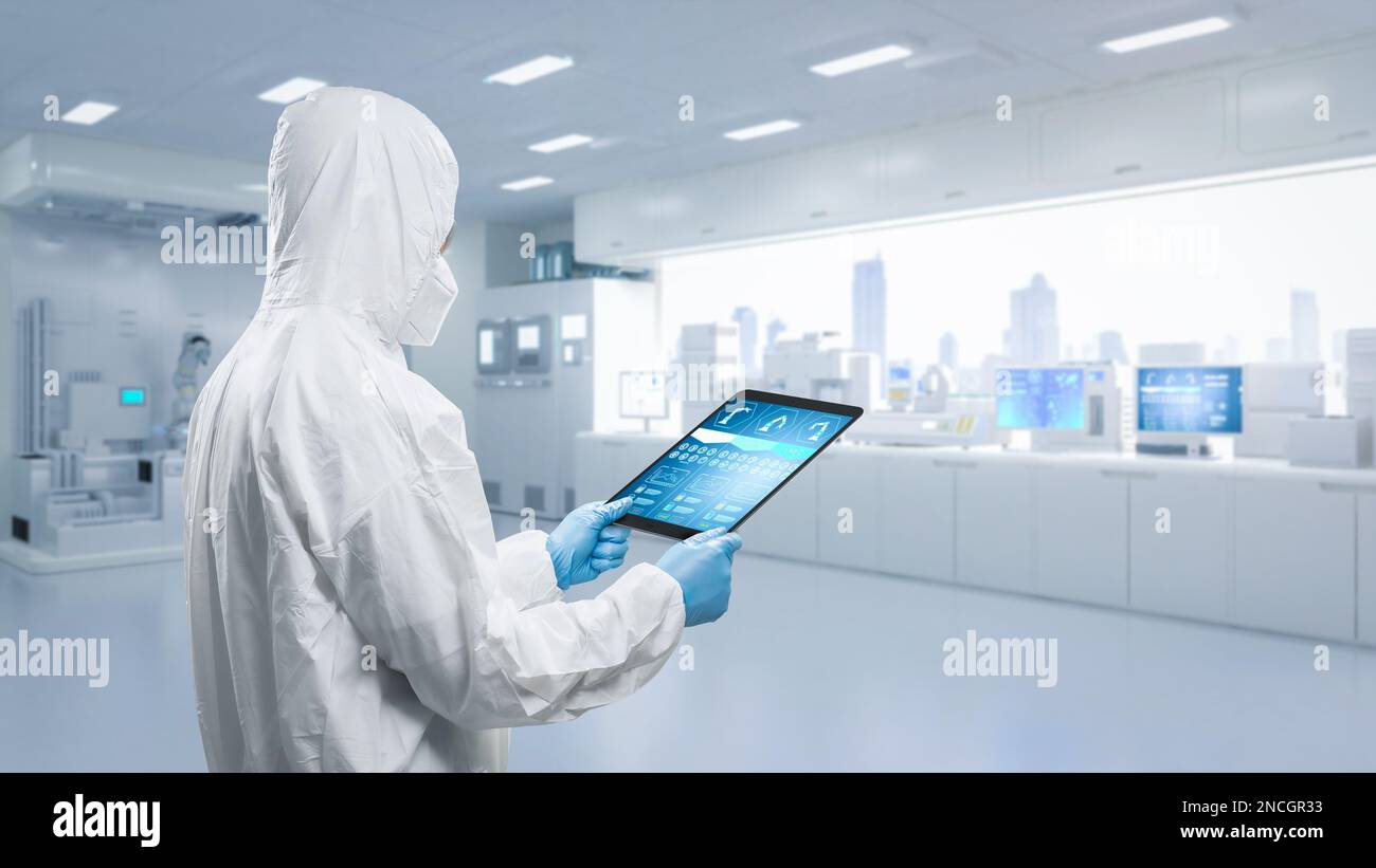 Microchip production factory technician hi-res stock photography and ...