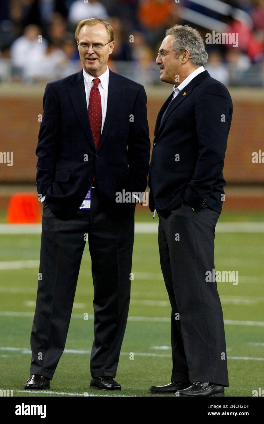New York Giants owner John Mara and Minnesota Vikings owner Zygi Wilf ...
