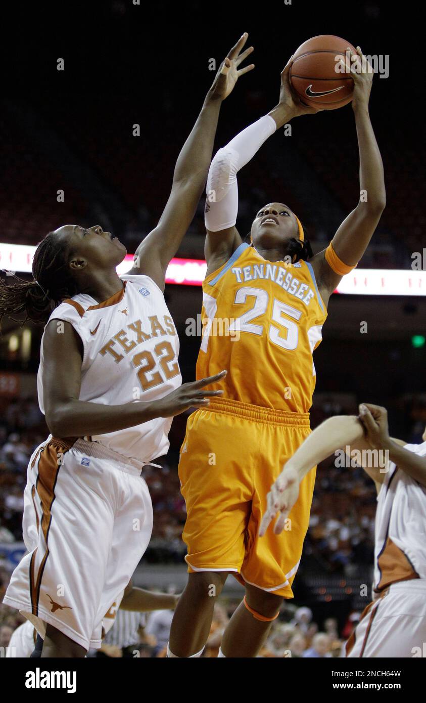 Glory Johnson Dunk
