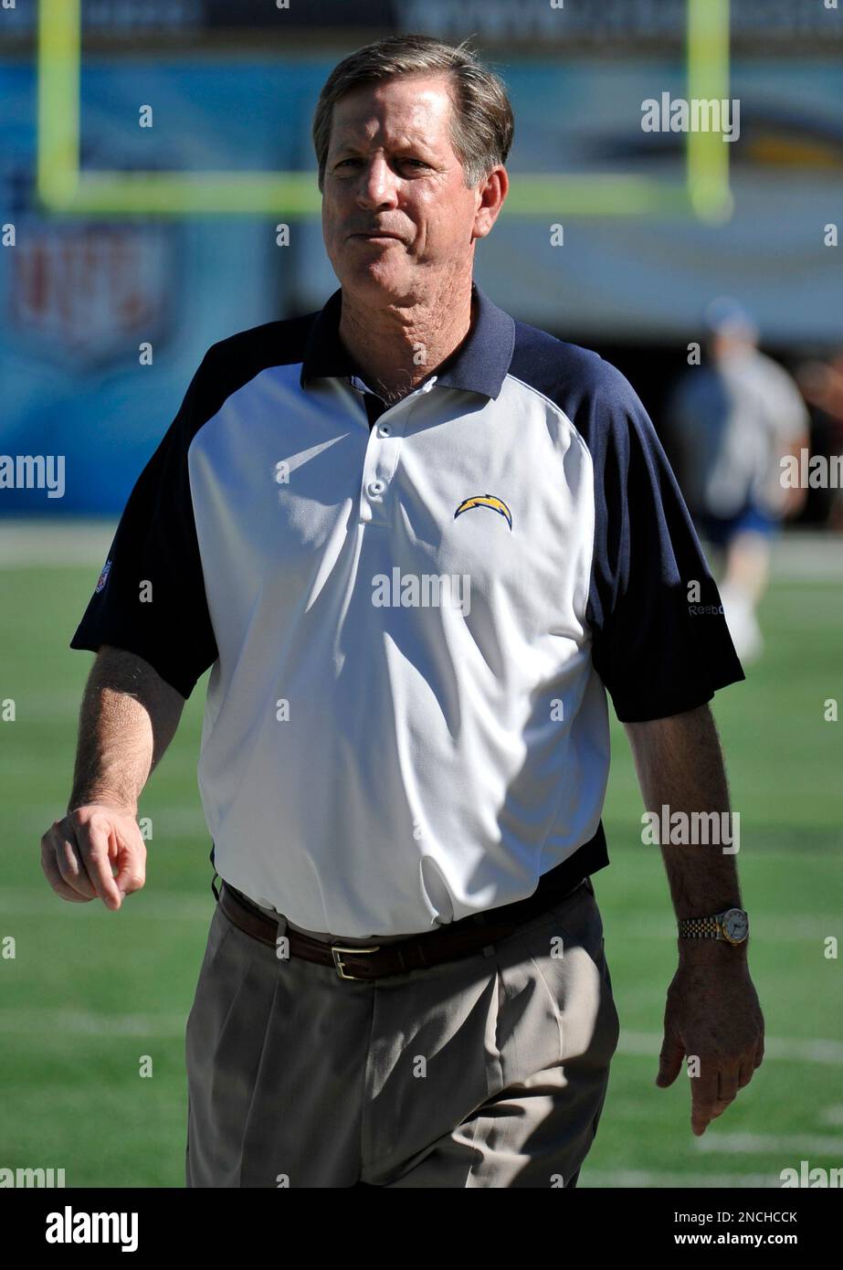 San Diego Chargers head coach Norv Turner watches warm ups before their ...
