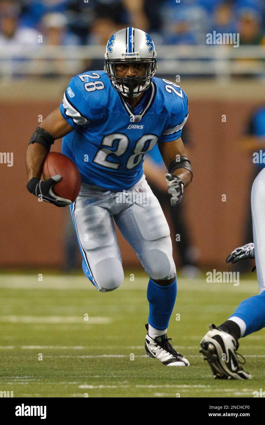 Detroit Lions running back Maurice Morris (28) runs the ball in the ...