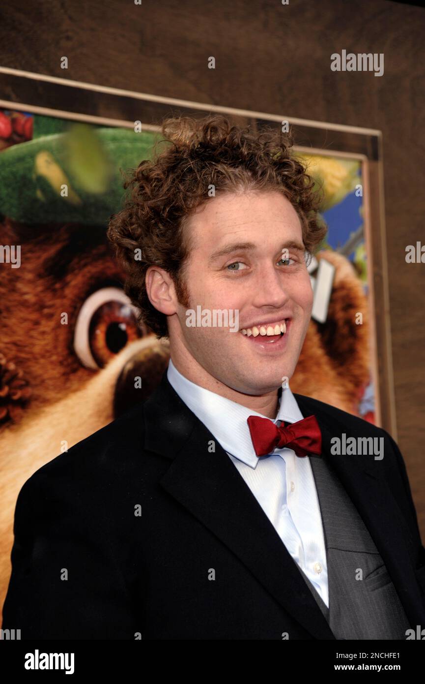 Tj Miller Yogi Bear