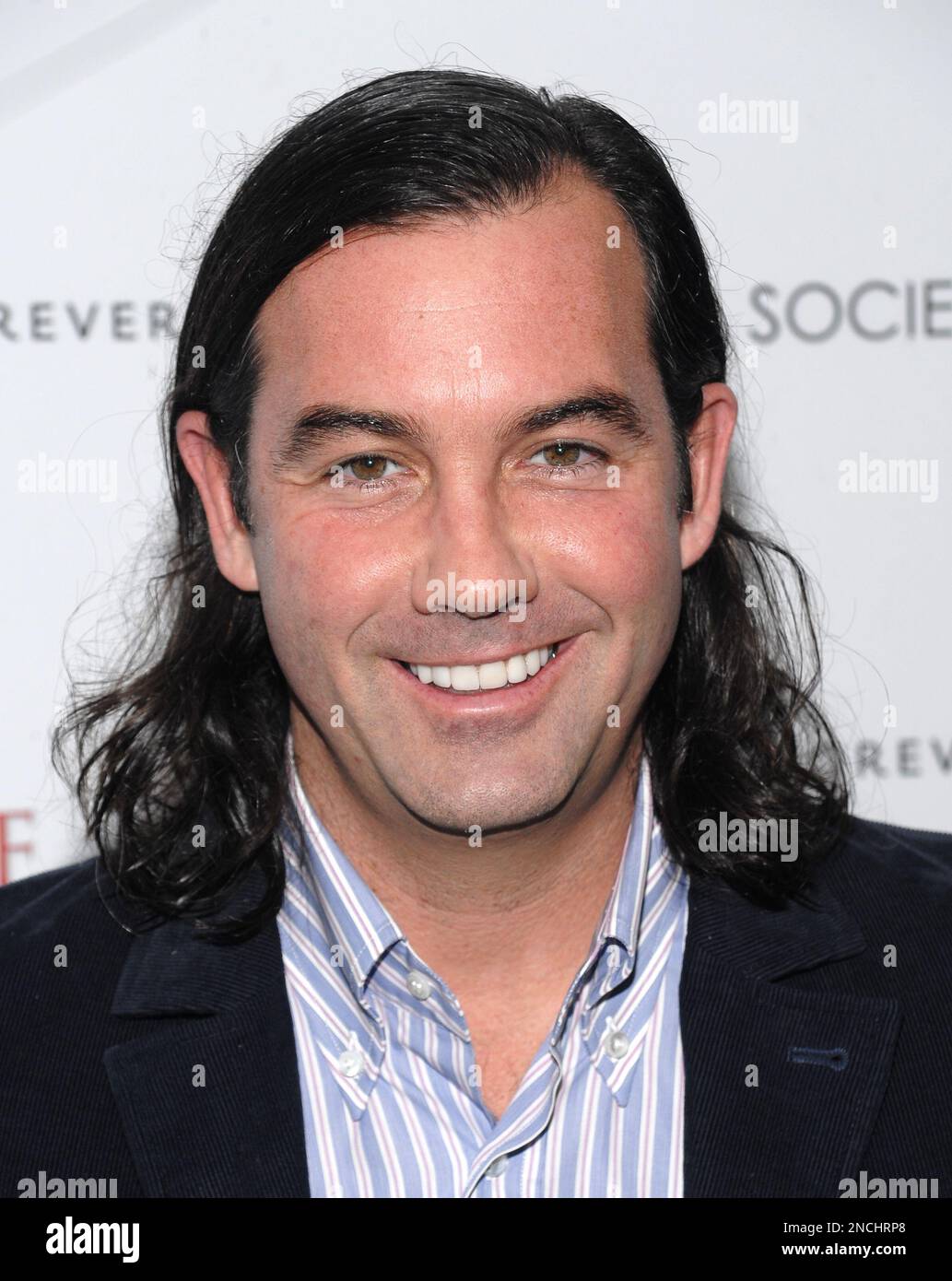 FILE - This Nov. 15, 2009 file photo shows singer songwriter Duncan ...