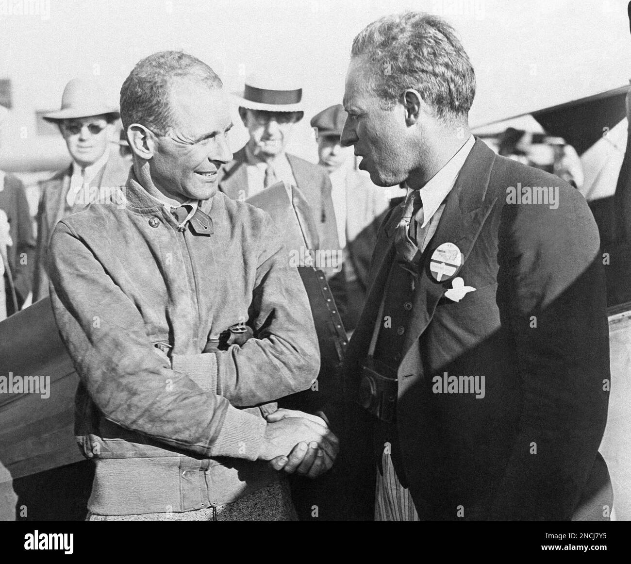 Major James Doolittle, left, who broke the coast-to-coast speed record ...