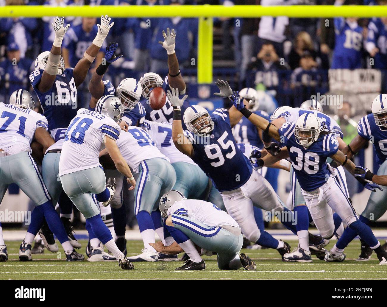 Dallas Cowboys place kicker David Buehler (18) kicks a 38-yard field ...
