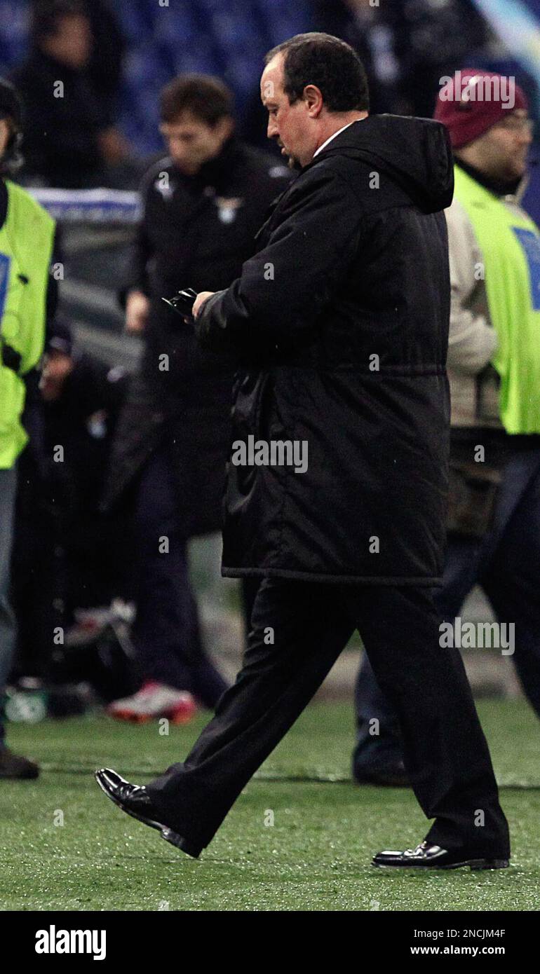 Inter Milan coach Rafa Benitez, of Spain, reacts during the Serie A ...
