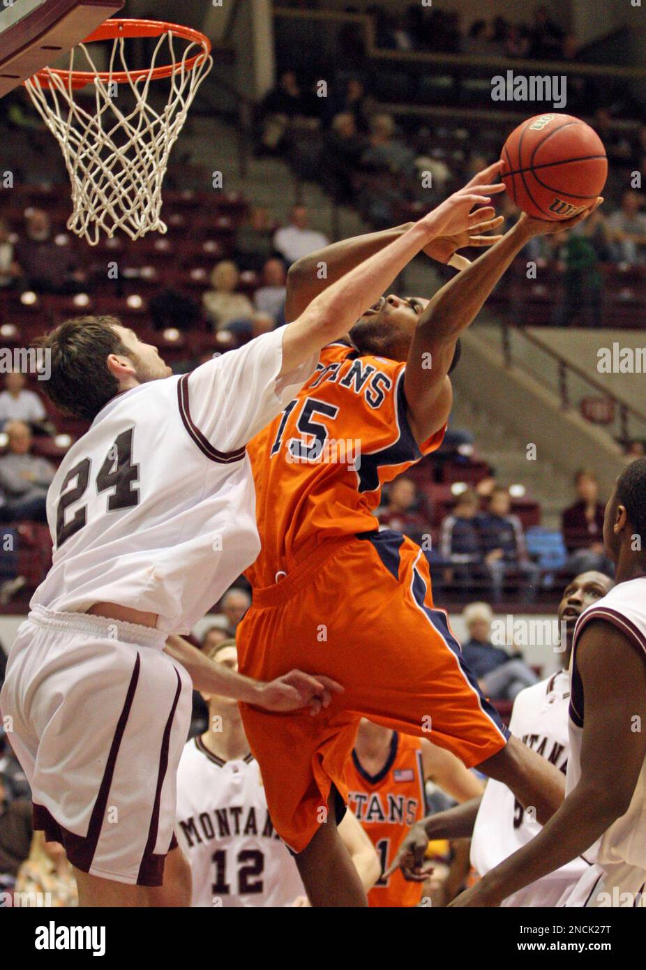 Cal State Fullerton forward Orane Chin(15) goes up for a shot against ...