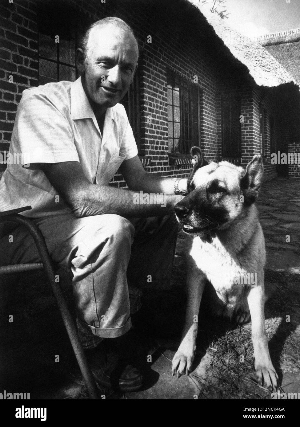 Dave Chillcott, one of the farmers on the north-east border of Rhodesia ...