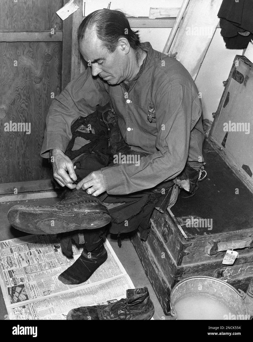 Emmett Kelly, a clown in Ringling Brothers Barnum and Bailey Circus, in ...