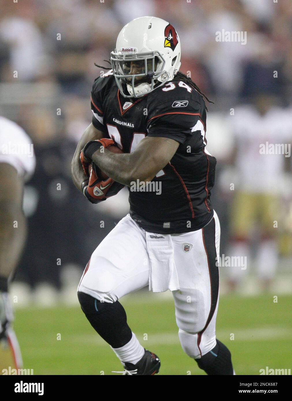 Arizona Cardinals running back Tim Hightower (34) runs against the San ...
