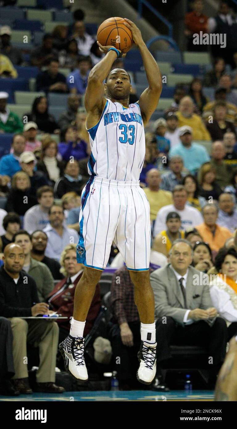 New Orleans Hornets shooting guard Willie Green shoots against the San ...