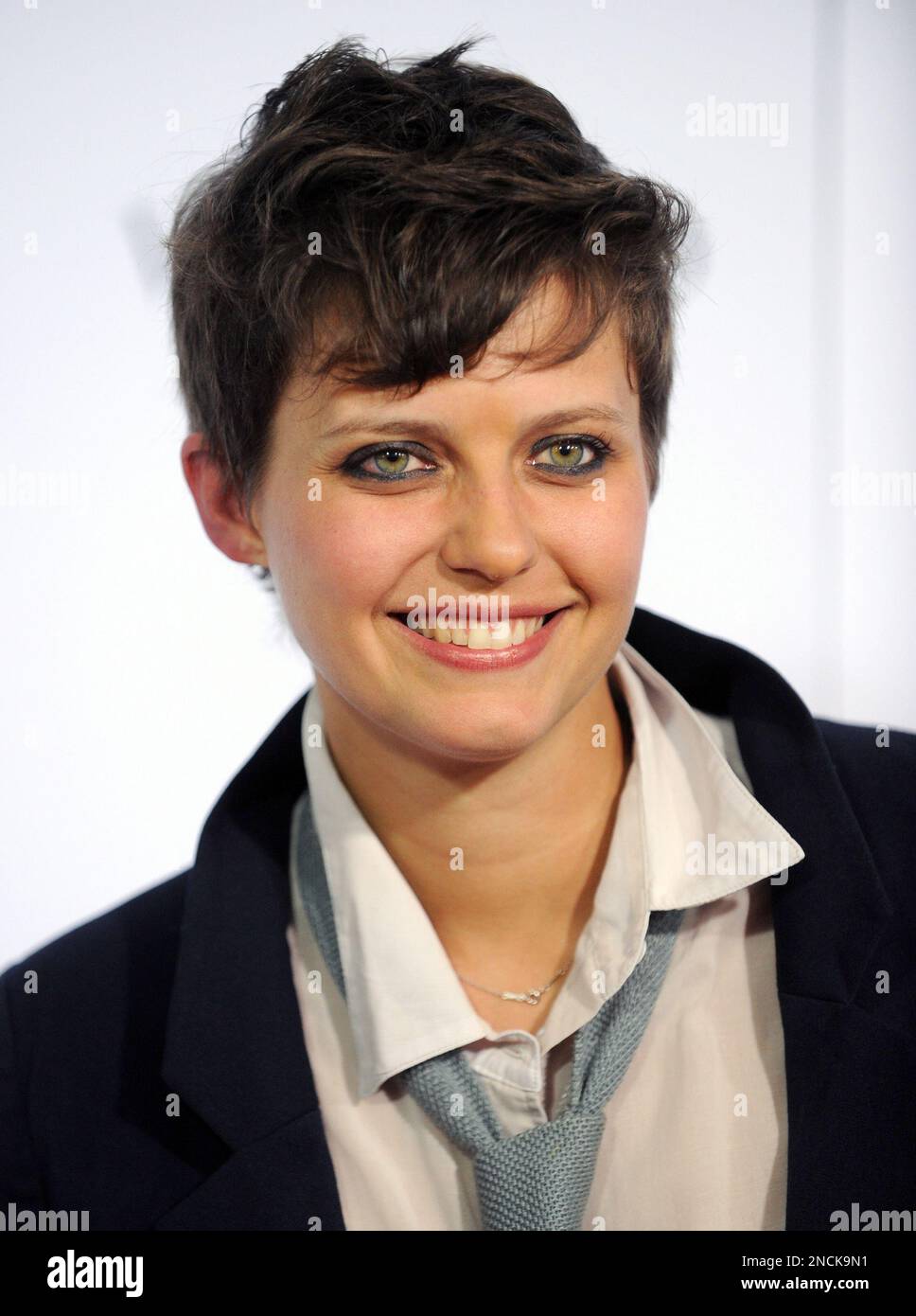 Kim Stolz attends the premiere of 'Love and Other Drugs' at the ...