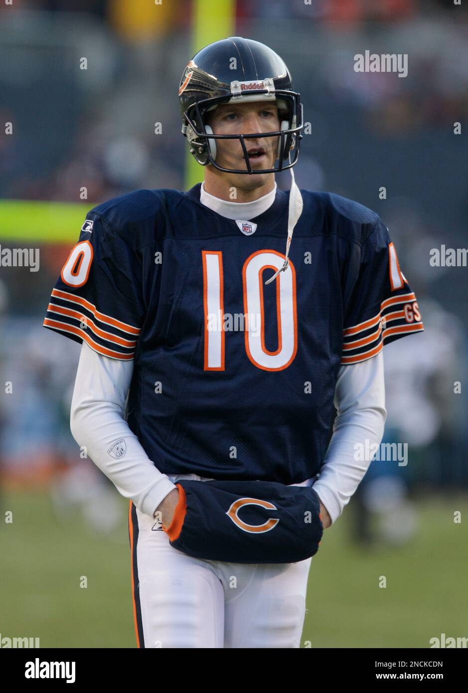 Chicago Bears quarterback Todd Collins (10) is seen during warmups ...