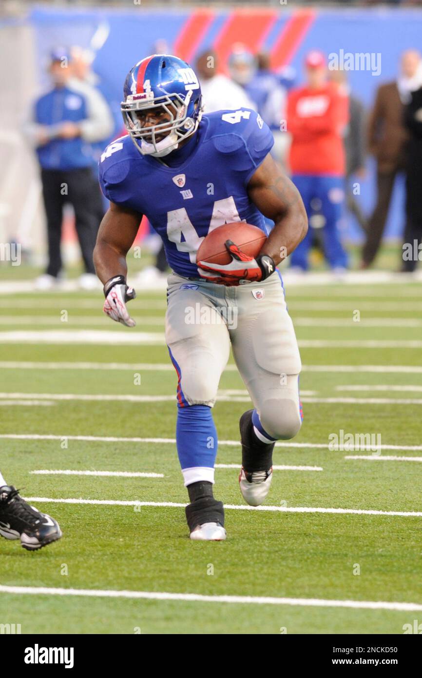 New York Giants' Ahmad Bradshaw runs during the third quarter of the ...