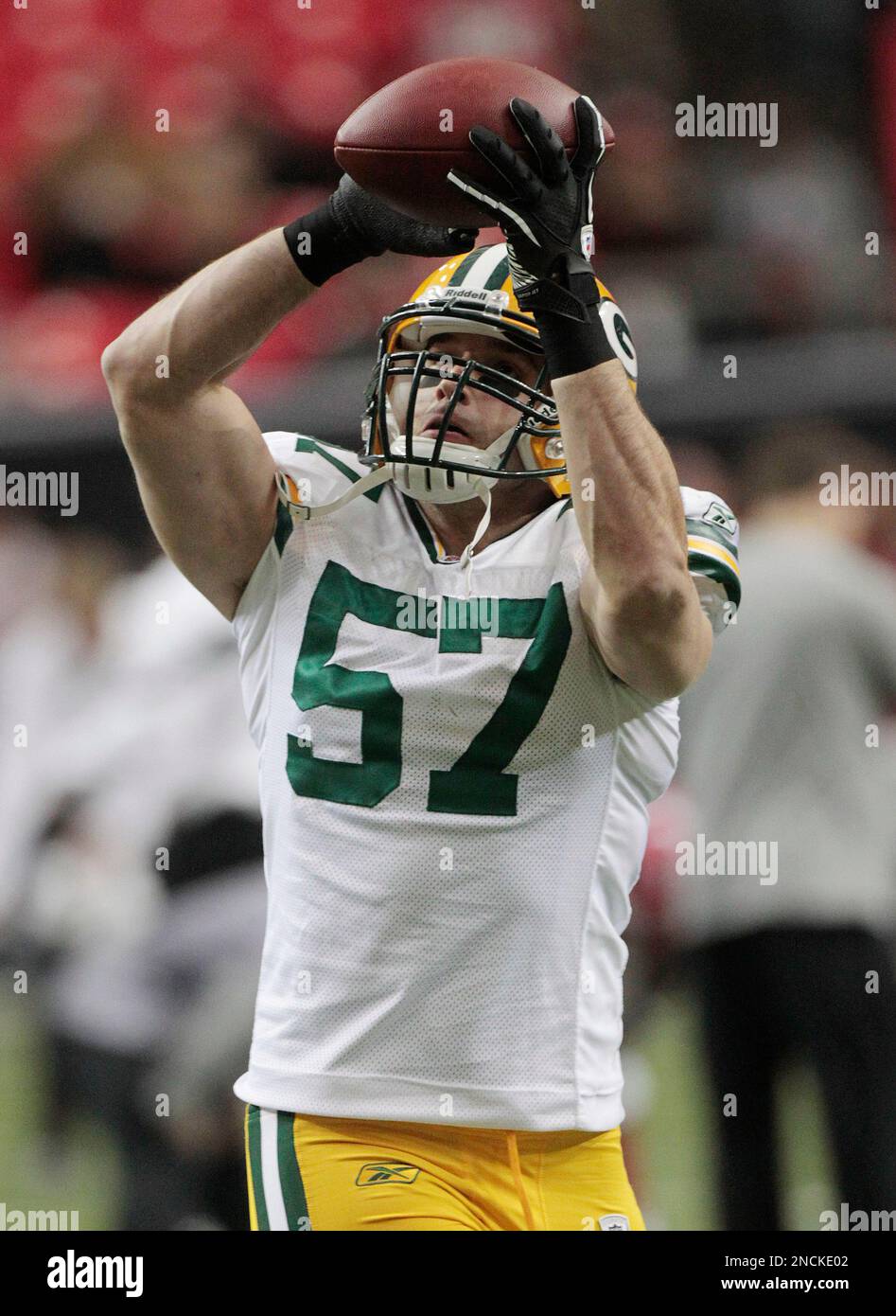Green Bay Packers linebacker Matt Wilhelm warms up prior to a NFL ...