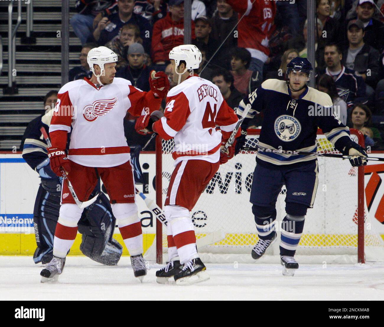 Detroit Red Wings' Johan Franzen, left, of Sweden, celebrates his goal ...