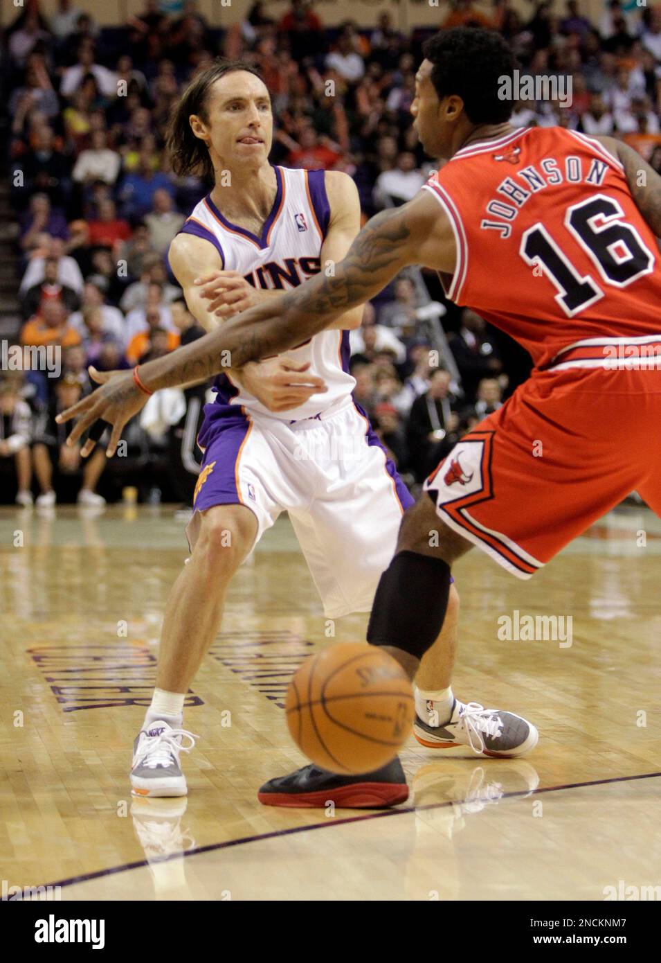 Steve Nash Suns Pass
