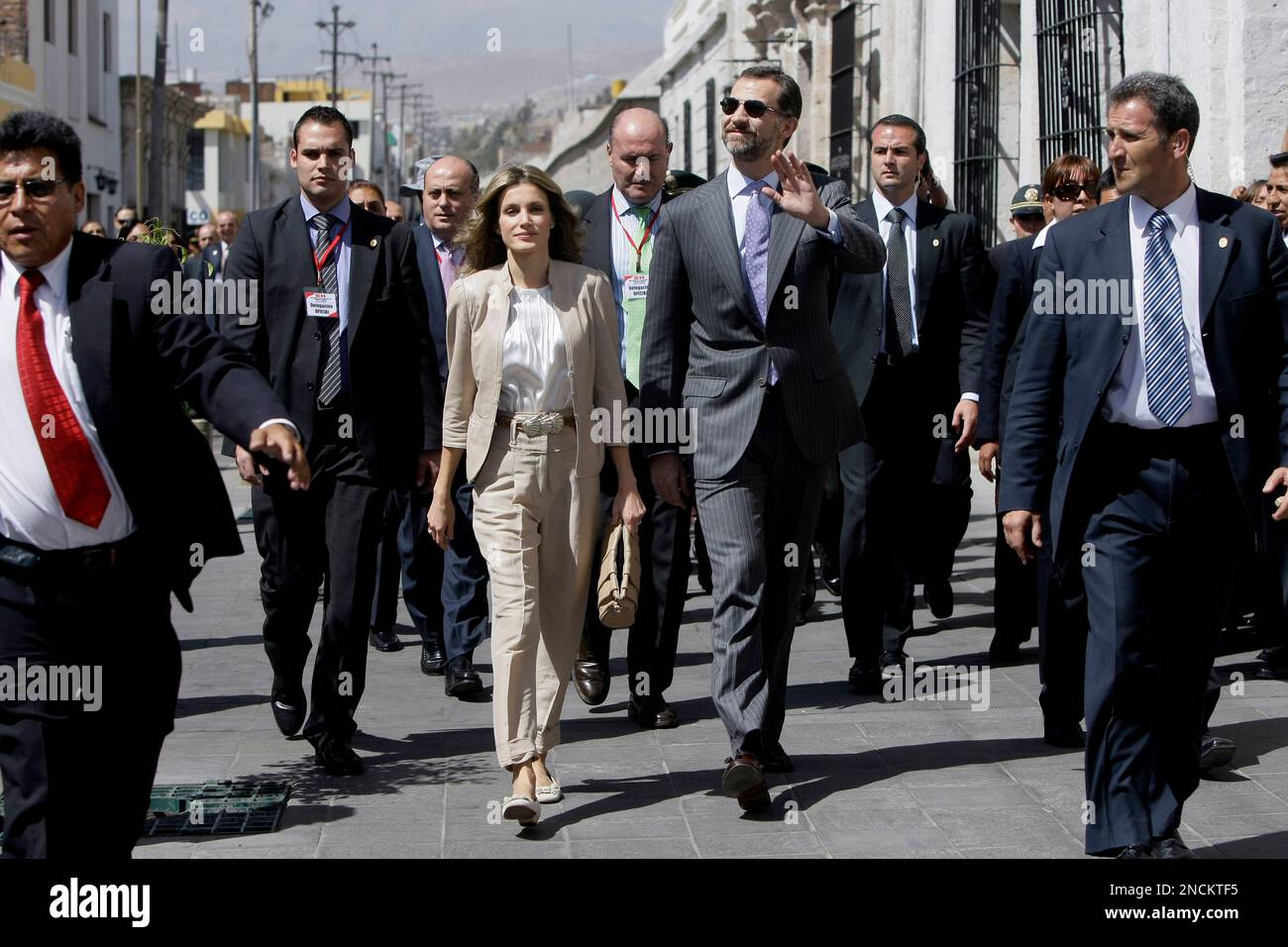 Spain's Prince Felipe, second right, and his wife, Princess Letizia ...