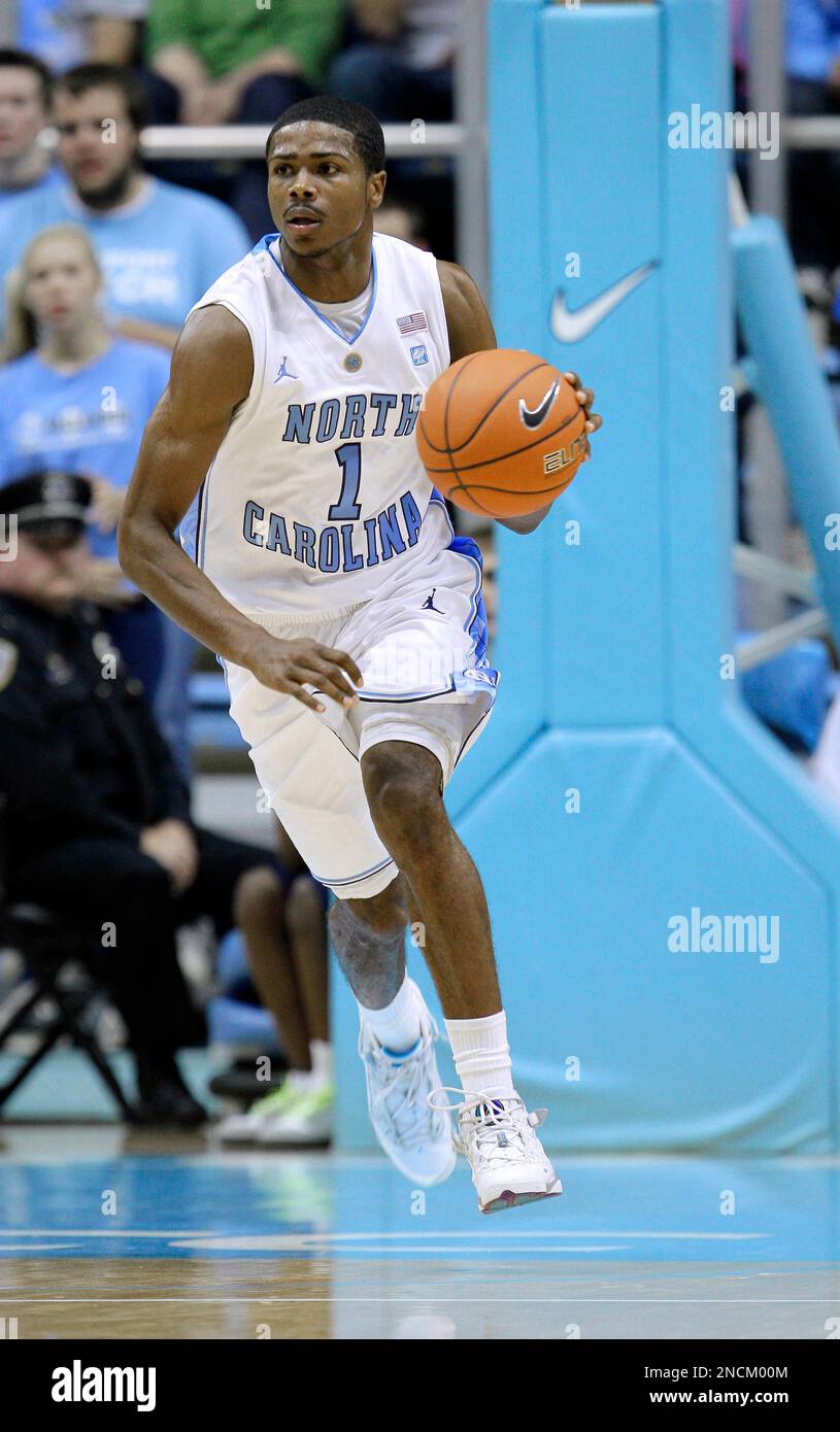 North Carolina's Dexter Strickland (1) drives up the court against ...