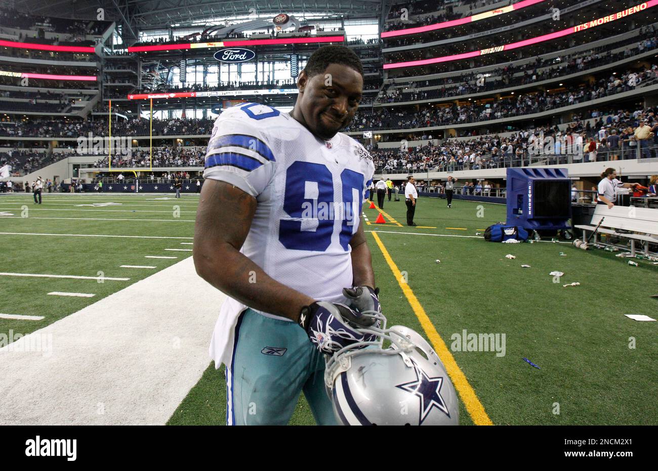 Dallas Cowboys defensive tackle Jay Ratliff (90) during an NFL football ...