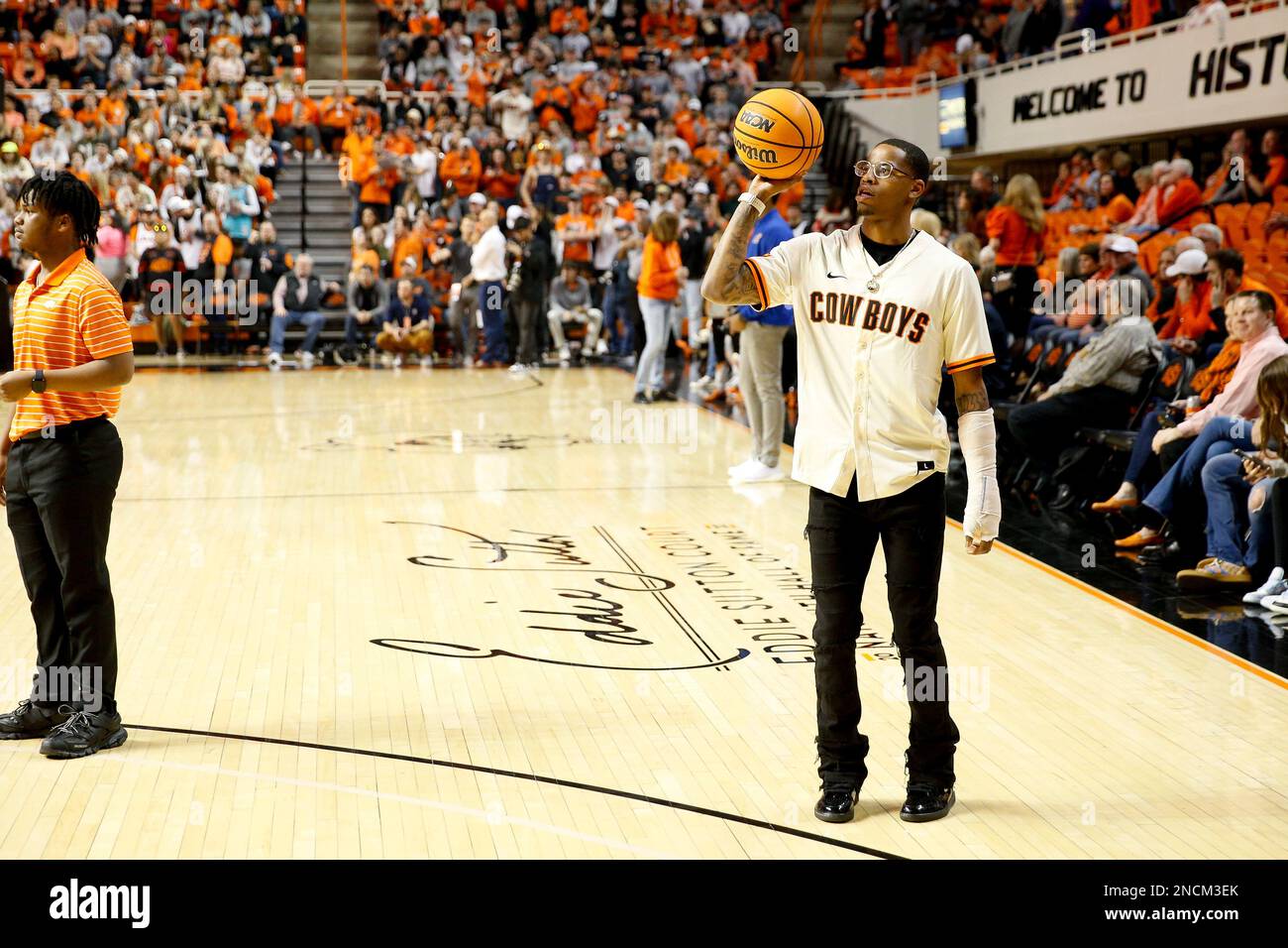 Oklahoma State's Avery Anderson III shoots the ball before an NCAA college basketball game ...