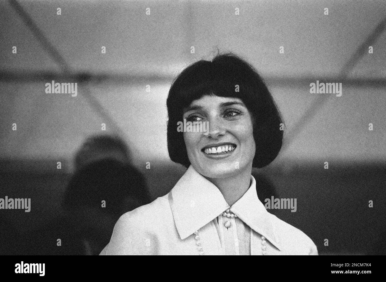 Mrs. Margaret Trudeau, wife of Canadian Prime Minister, presided over ...